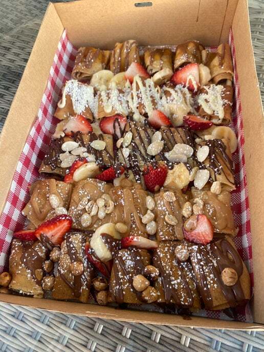 Bites Platter (for up to 5 Adults) | House Of Desserts